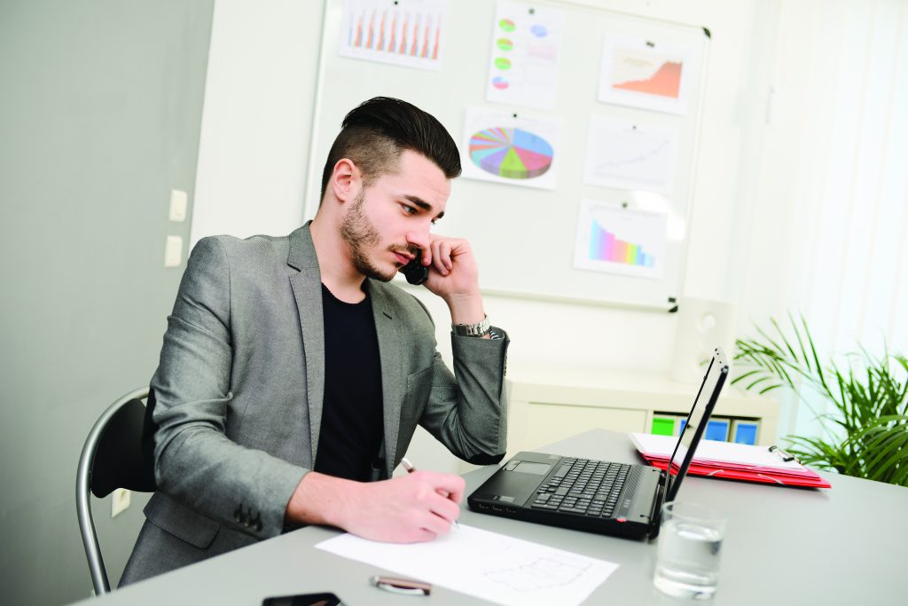 5 Signs You Should Try REI Management Software | Think Realty