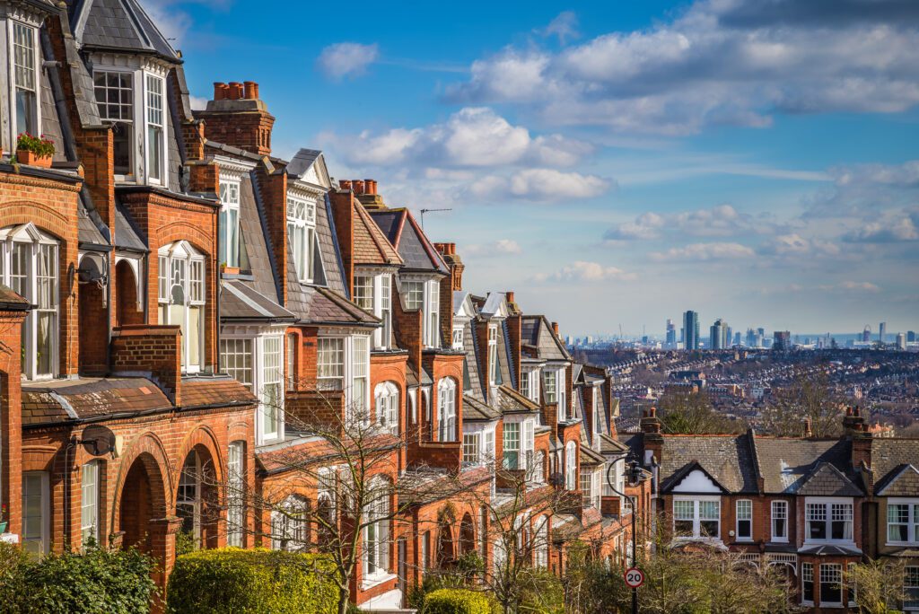 4 Things You Need To Know About UK Property Investment | Think Realty ... 4 Things You Need To Know About UK Property Investment | Think Realty ...